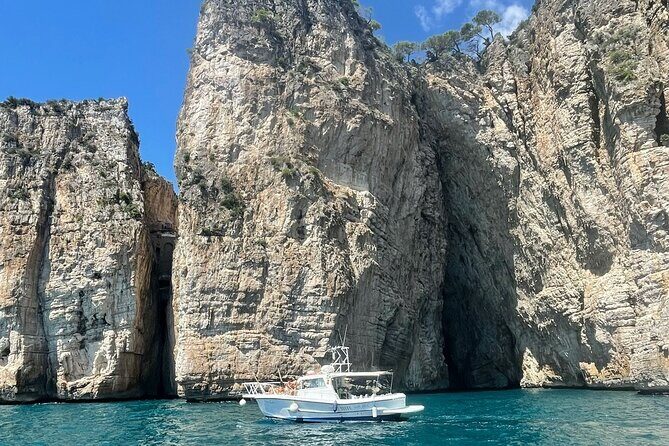 Guided boat excursion to Gaeta and Sperlonga - What’s Included and What’s Not