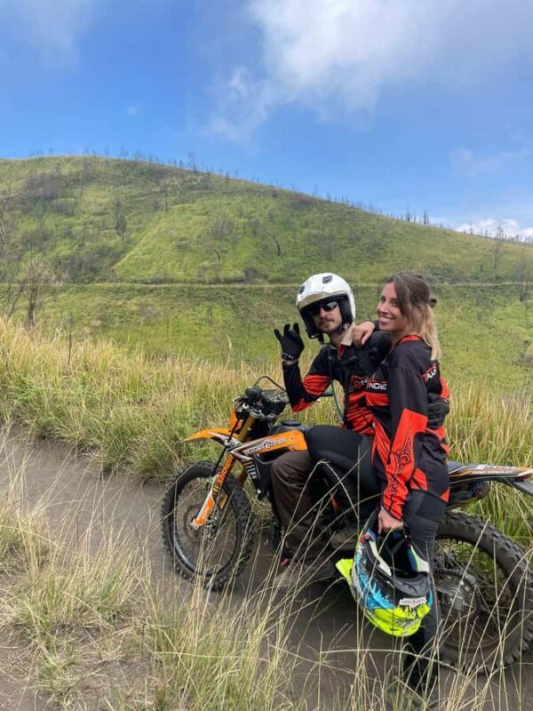 Guided Bromo Dirt Bike Tour from Malang or Surabaya - The Experience: What to Expect from this Guided Bromo Dirt Bike Tour