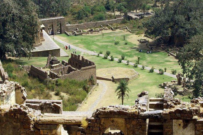 Guided Day Trip to Abhaneri & Haunted Bhangarh from Jaipur - What We Loved About This Tour