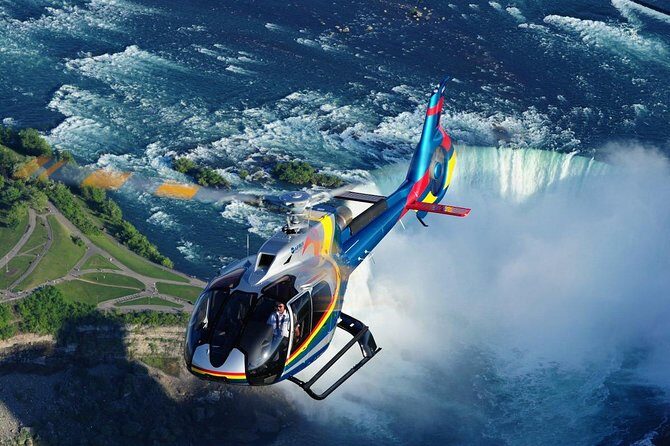 Guided Day Trip to Canadian Side of Niagara Falls from Toronto - Transportation & Group Size: What to Expect