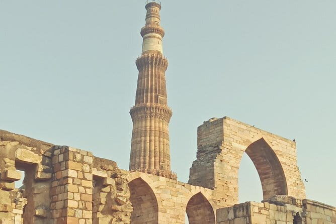 Guided Delhi City Tour - Key Points
