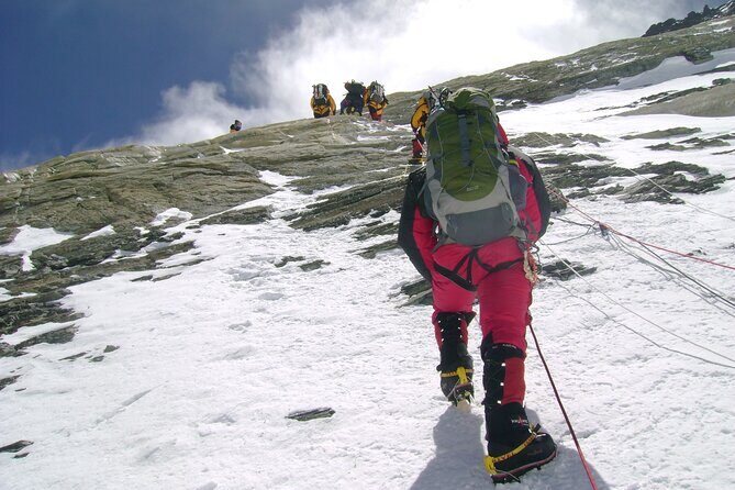 Guided Everest expedition 2024- Nepal side - Who This Tour Is Best For