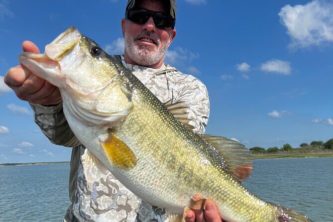 Guided Fishing Trip on Canyon Lake - An Authentic Canyon Lake Fishing Adventure