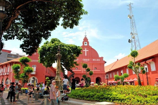 Guided Full-Day Malacca Historical 14 Attractions Tour - Key Points