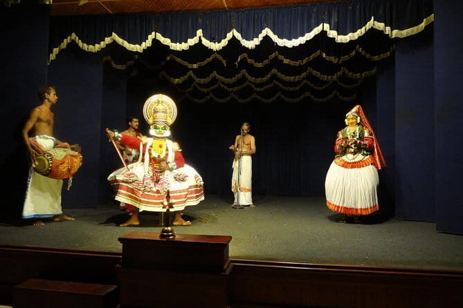 Guided Full day private city tour of Cochin with Kathakali Dance Show - An In-Depth Look at the Kochi Private Tour