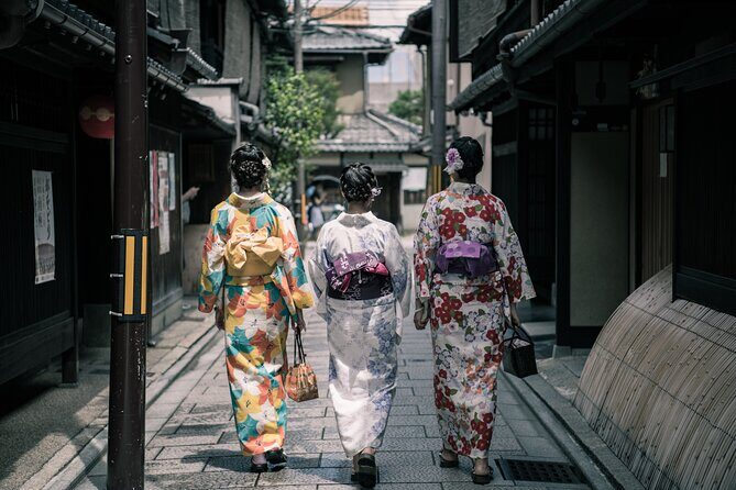 Guided Gion Tour: Explore Kyotos Historic Geisha District - The Experience for Travelers