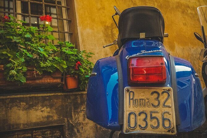 Guided Group Walking Tour of Rome Top Sights - Key Points