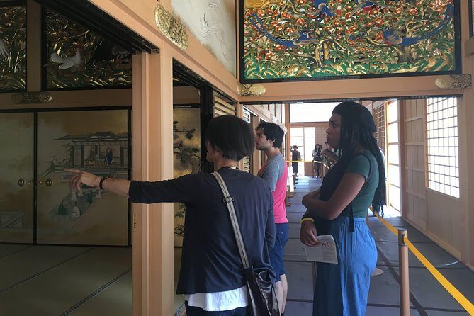 Guided Half-day Tour(AM) to Nagoya Castle & Tokugawa Museum and Garden - Exploring Nagoya Castle