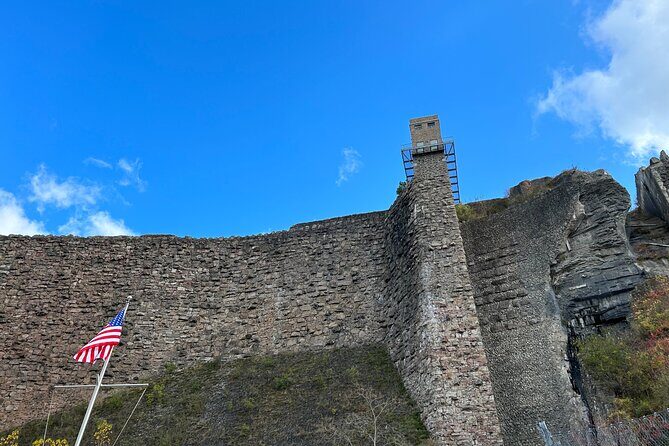 Guided Hike Along the Niagara River Gorge to Power Plant Ruins - What to Expect from the Guided Hike