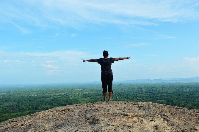 Guided Hike & Picnic with an Amazing View on Pidurangala Rock - Who Will Enjoy This Tour?