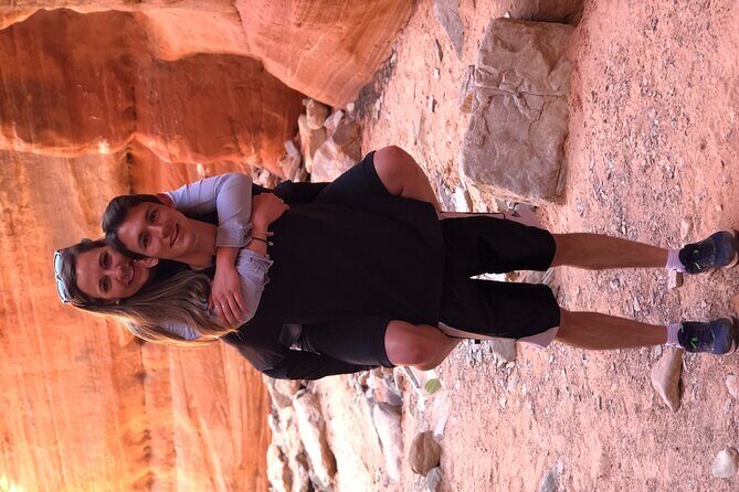 Guided Hike through Peek-a-Boo Slot Canyon (Small Group) - Why Choose This Tour?
