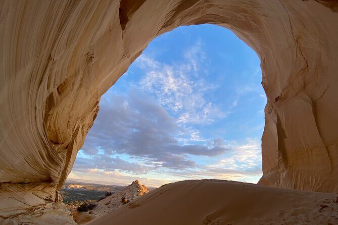 Guided Hike through Peekaboo + Great Chamber Combo (Small Group) - Who This Tour Is Perfect For