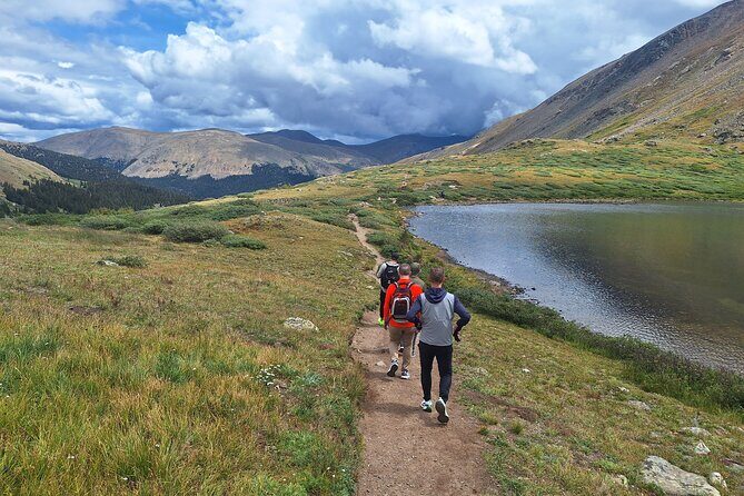 Guided Hike to 3 Beautiful Alpine Lakes - The Guide: Experience Matters