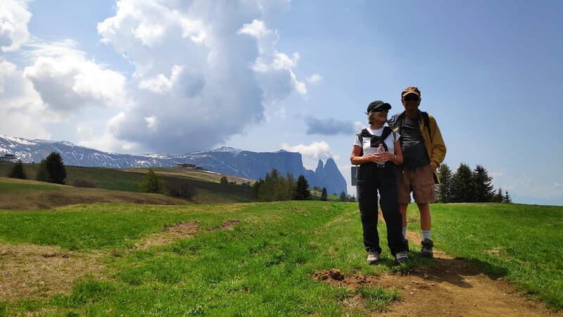 Guided hiking tour in South Tyrol and the Dolomites with IML hiking guide - Exploring the Dolomites with a Focus on Mindfulness and Authenticity