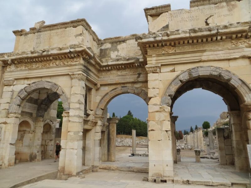 Guided Icmeler Ephesus Tour w/ Breakfast & Lunch - The Sum Up