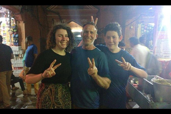 Guided Night Walking Tour in Mumbai - Explore the best nightlife with a local - Detailed Walkthrough of the Itinerary