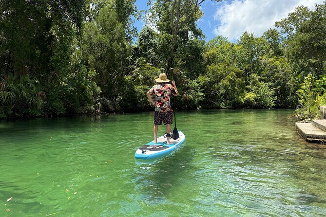 Guided Paddle and Photo Experience at Weeki Wachee Springs - An In-Depth Look at the Tour