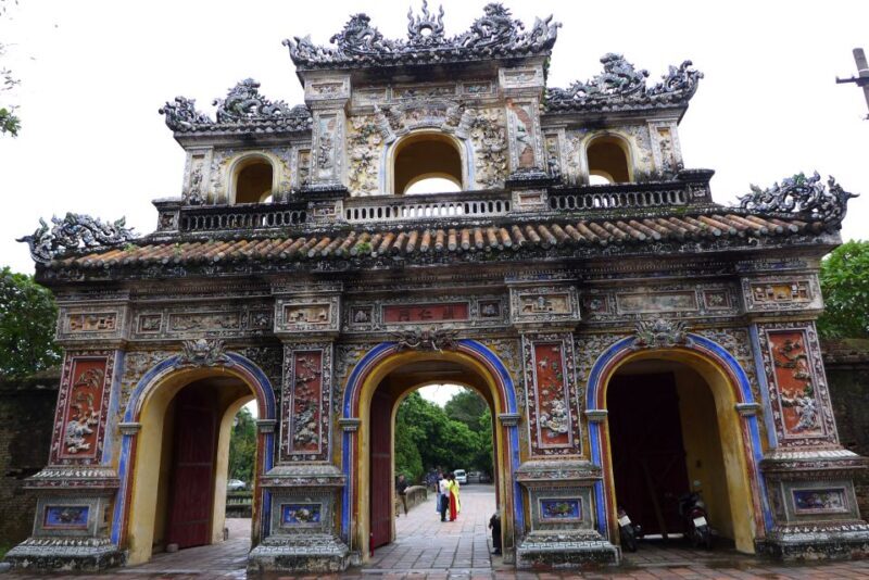 Guided Private Tour Explore Hues Royal Tombs & Thien Mu - FAQs
