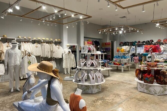 Guided Shopping Tour to Bella Mare Store (Cigars, Chocolate, Rum and Souvenirs) - Authentic Experiences and Honest Feedback from Travelers