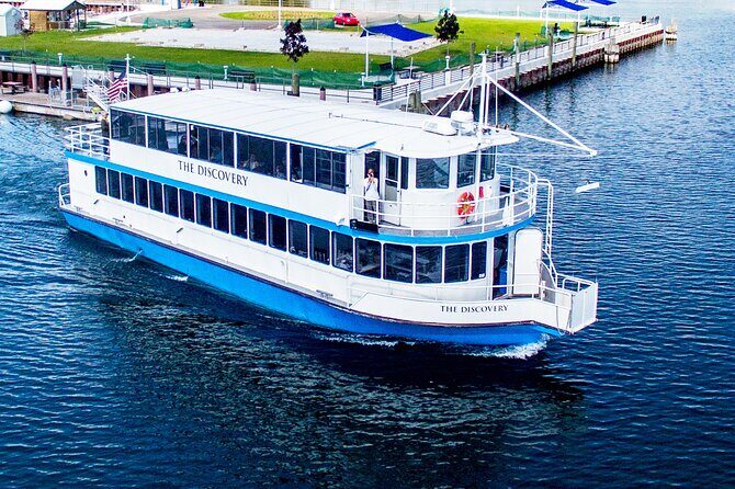 Guided Sightseeing Cruise on West Grand Traverse Bay - The Itinerary Breakdown