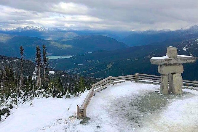 Guided Sightseeing Tour in Vancouver, Shannon Falls and Whistler - Horseshoe Bay and Howe Sound