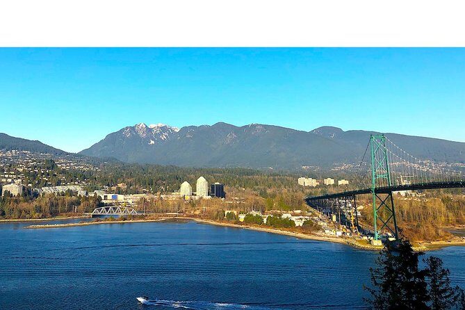Guided Sightseeing Tour in Vancouver, Shannon Falls and Whistler - A Whirlwind Tour of Whistler