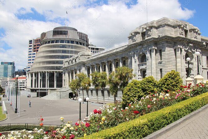 Guided Small Group Walking Tour in Wellington - A Detailed Look at the Tour Experience