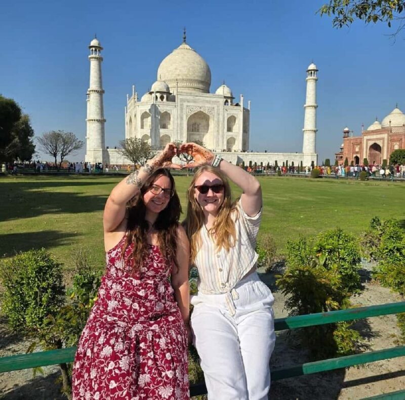 Guided Sunset Tour Of Taj Mahal with Skip-The-Line Entry - An In-Depth Look at the Experience