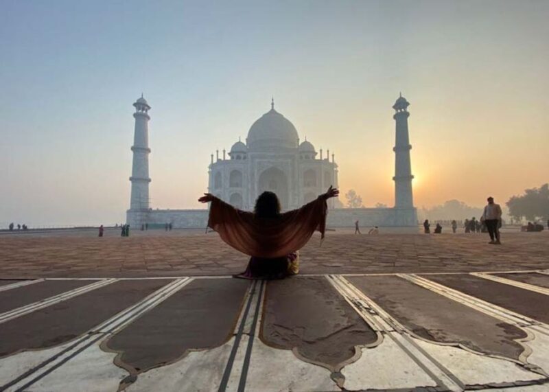 Guided Sunset Tour Of Taj Mahal with Skip-The-Line Entry - The Real Experience: Authenticity and Insight