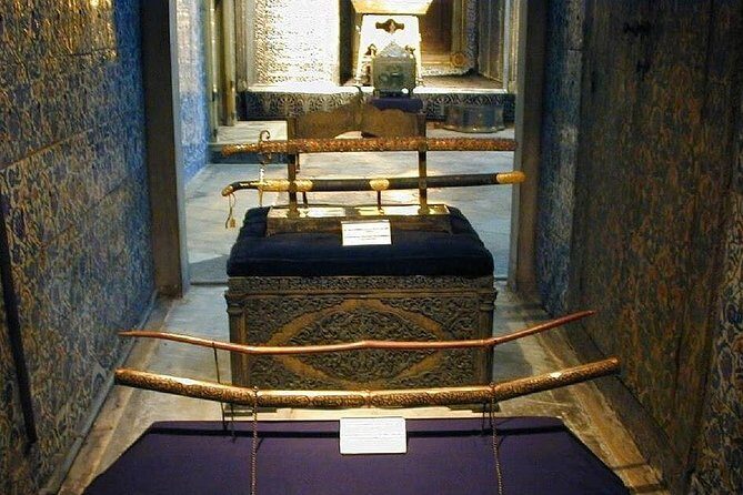 Guided Topkapi Palace & Harem- Skip-the-Line with SMALL GROUP - Authentic Perspectives from Travelers