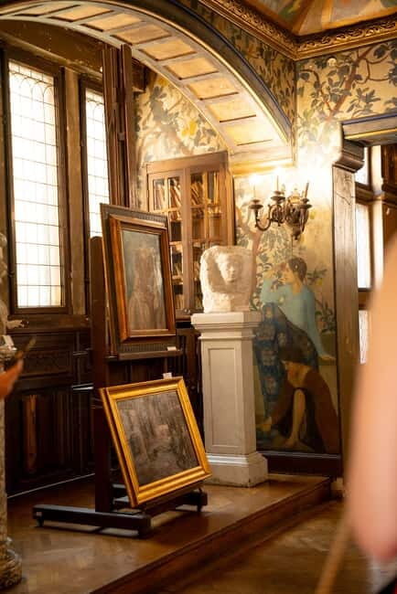 Guided Tour at Museum Frederic and Cecilia Cutescu Storck - Who Will Love This Tour?