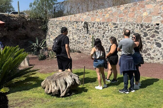 Guided tour EN Teotihuacan - Breakfast EN cave-round transport - The Authentic Experience and Why It’s Special