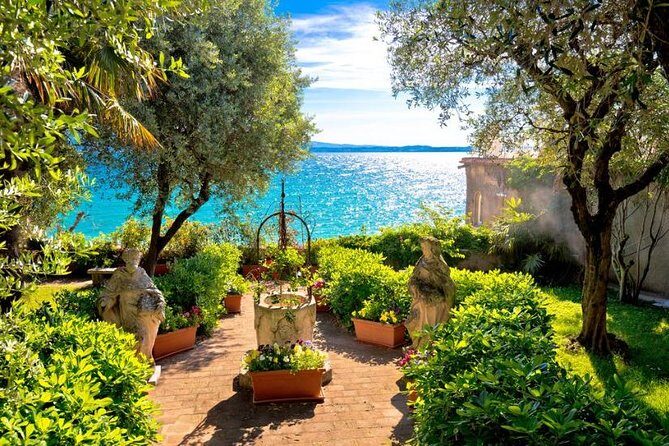 Guided tour in Sirmione with motorboat tour - Key Points