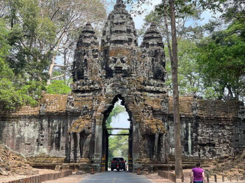 Guided Tour of Angkor Wat, Bayon, Ta Prohm, and Banteay Srei - Discovering Cambodia’s Wonders: A Practical Review of the Angkor Temples Tour