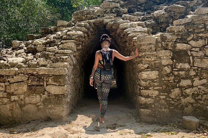 Guided Tour of Archaeological Zone of Tulum + Cenote Swim - The Cenote Toh Experience: A Natural Oasis