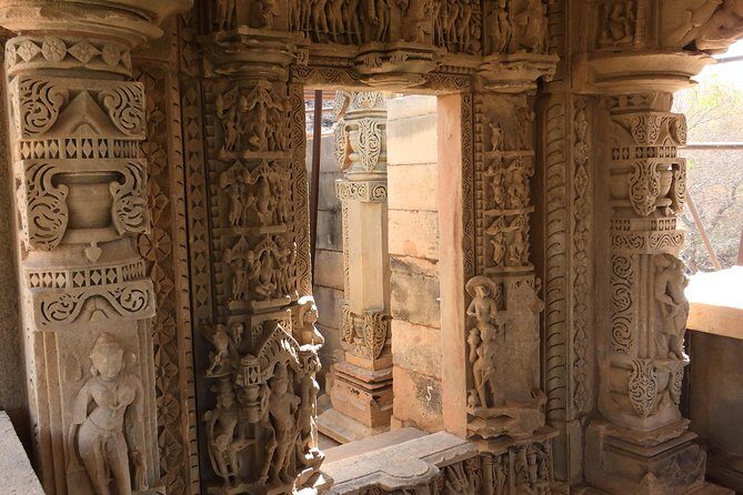 Guided tour of Bateshwar Temples Morena - Starting Point: Meeting in Agra