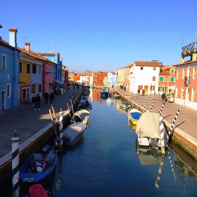 Guided Tour of Burano Island - Key Points