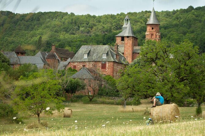 Guided tour of Collonges la Rouge - The Sum Up