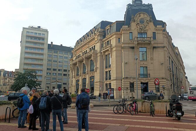 Guided tour of Dijon with your private professional guide! - Discovering Dijon: A Walk Through History and Gastronomy