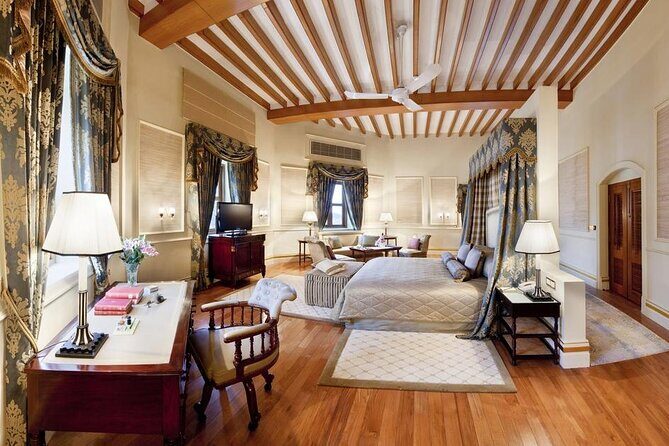 Guided Tour Of Falaknuma Palace, Hyderabad With Lunch - What to Expect on This Tour