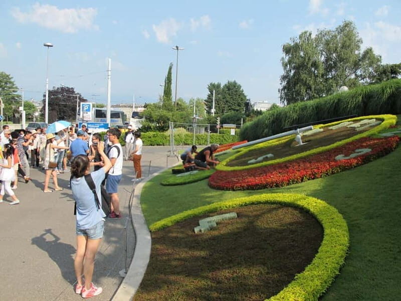 Guided tour of Geneva: Discovering the city's hidden gems - Who Would Enjoy This Tour Most?