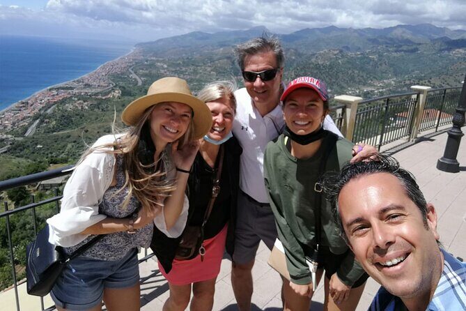 Guided tour of Giardini Naxos, Castelmola, Taormina from Catania - What the Reviews Say