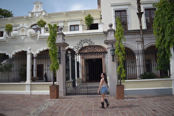 Guided Tour of Guachimontones and Tequila Distillery - FAQ