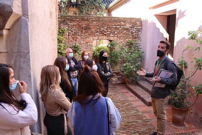 Guided tour of Malaga with tasting of typical products - Key Points