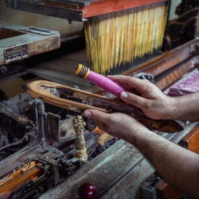 Guided tour of our textile laboratory and practical test - Who Will Love This Tour?
