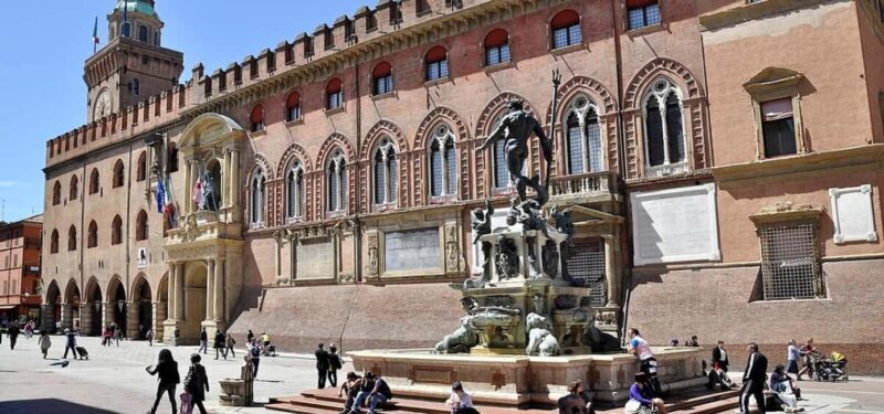 Guided Tour of Palazzo D'Accursio - Discovering Bologna’s Palazzo DAccursio: A Deep Dive