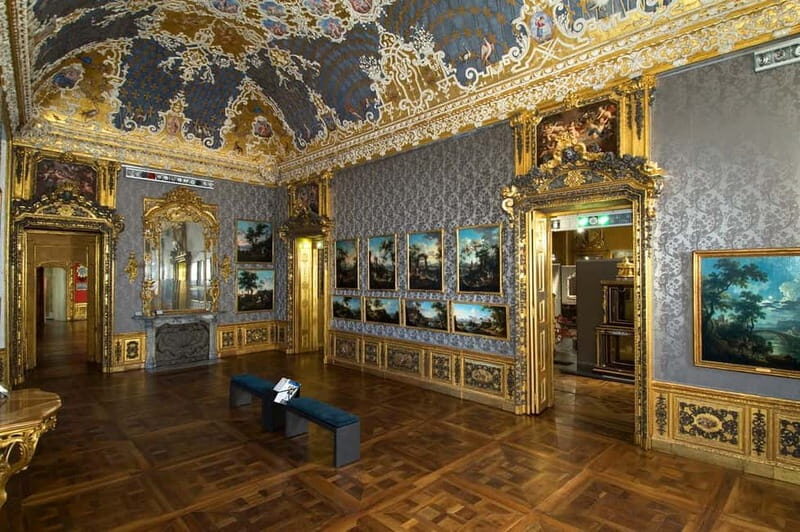 Guided tour of Palazzo Madama with small groups - The Sum Up