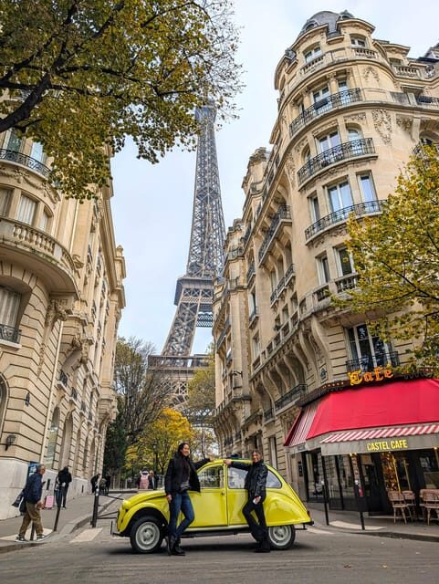 Guided tour of Paris' most famous monuments in a vintage car! - Who is This Tour Best For?