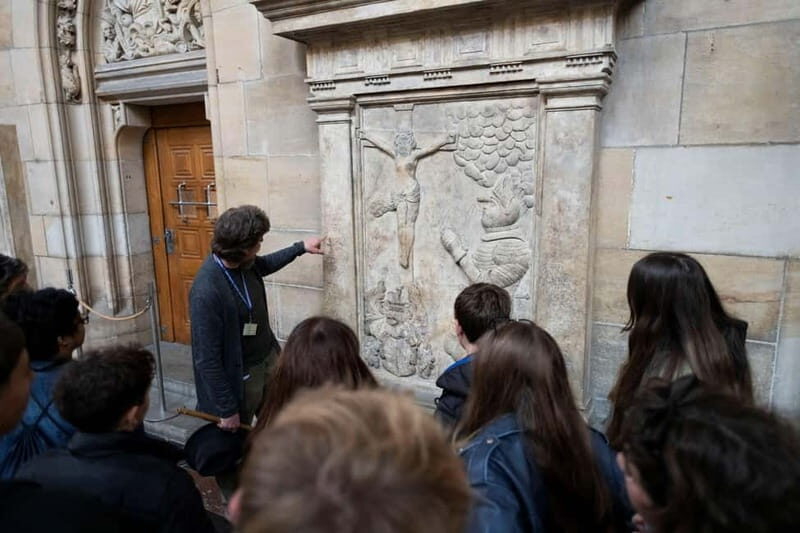 Guided Tour of Prague Castle with Ticket and Transport - Who This Tour Is Best For