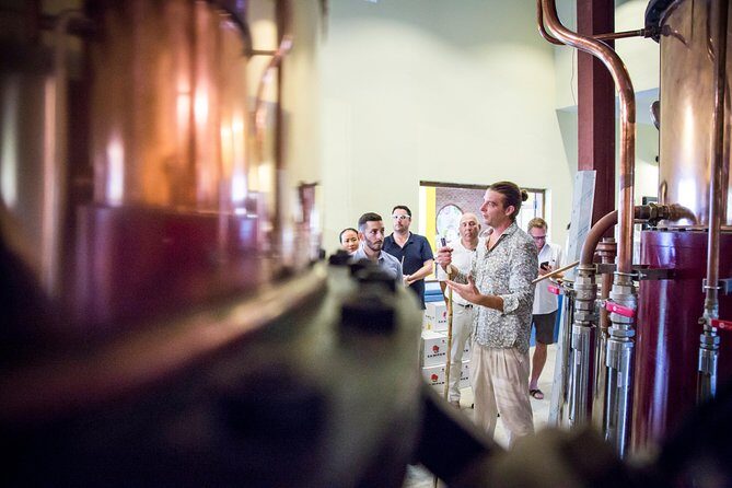 Guided tour of Sampan distillery // Agricultural Rum Medalist - What’s the Story Behind Sampan Rum?